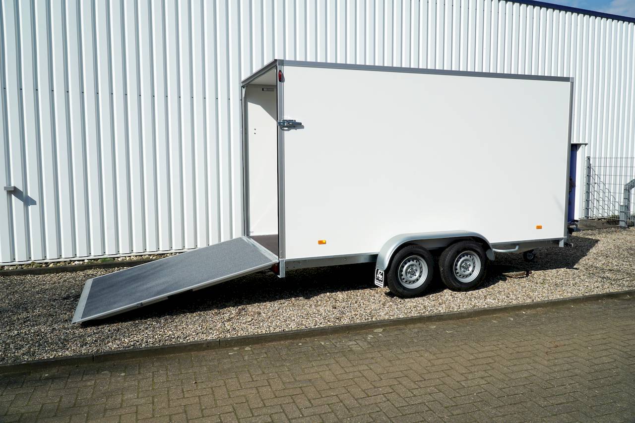 Hapert Sapphire L-2 400x180x210cm 2700kg | Rampe | Kofferanhänger | Anhänger-Zentrum BAUMANN